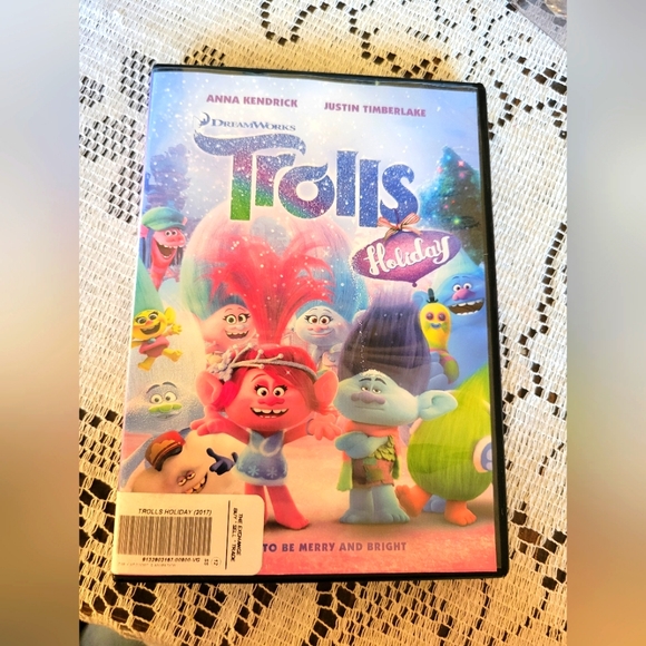 Dreamworks | Media | Trolls Holiday Dvd Movie Like New Dreamworks Poppy ...